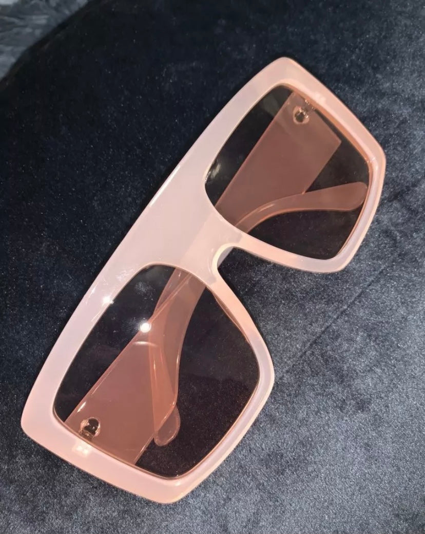Pretty girl shades – Aw'Chic